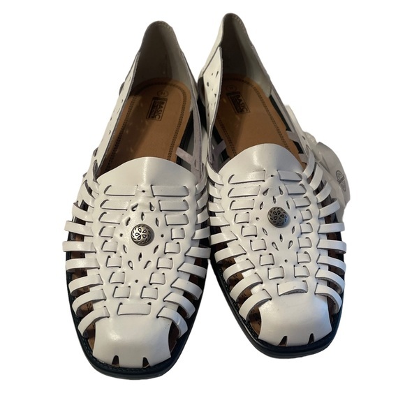 Basic Editions | Shoes | Basic Editions Womens White Leather Upper Flat ...